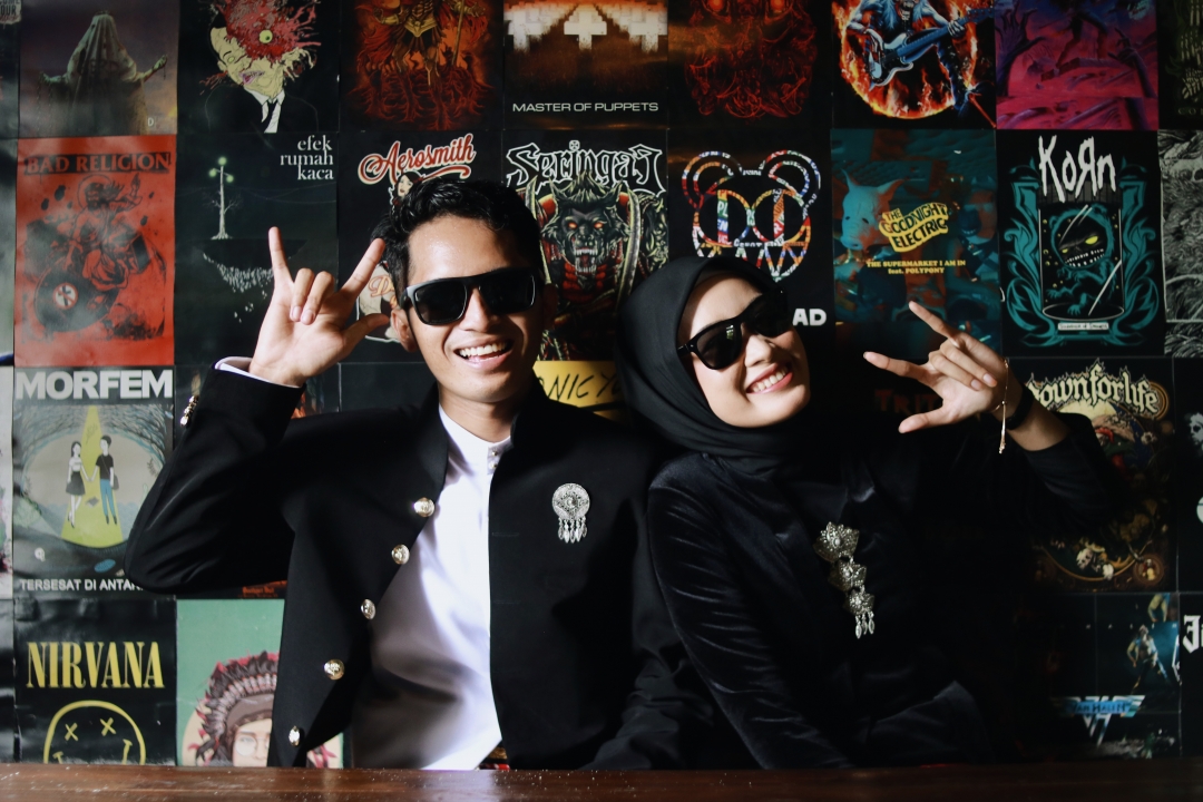 Website Pernikahan Briptu Rizky Ari Prakoso, S.H dan Briptu Shela ...