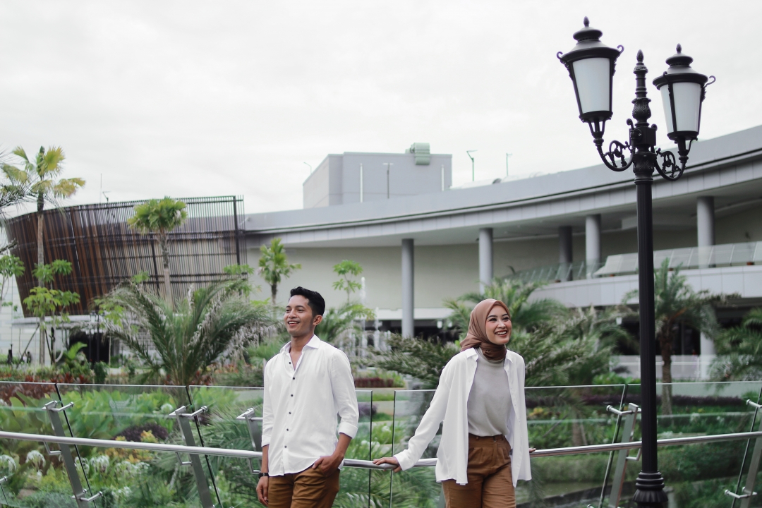 Website Pernikahan Briptu Rizky Ari Prakoso, S.H dan Briptu Shela ...